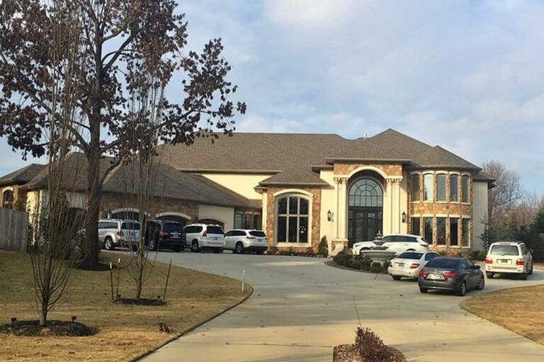 6-Bedroom 2-Story European-Style Southern Mansion with Courtyard Garage ...